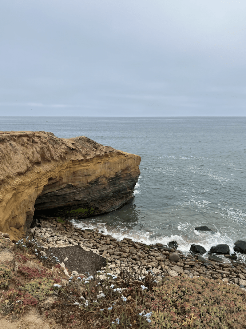 I'M MOVING ACROSS THE COUNTRY. » LAYNE FABLE